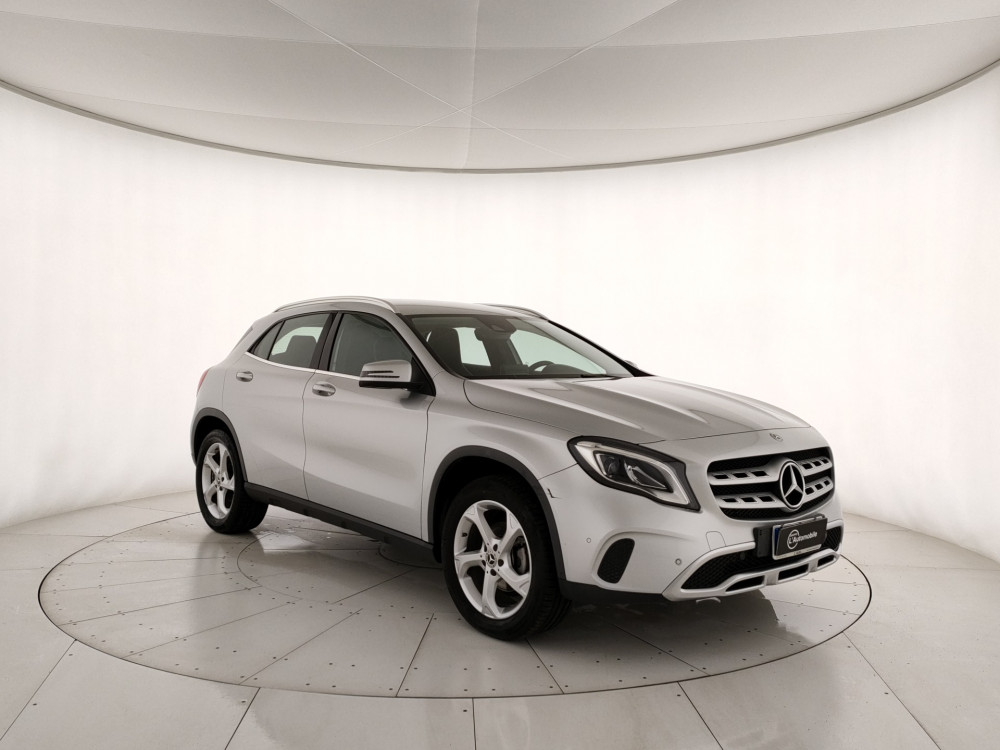 Automobile Mercedes-Benz GLA Usata in vendita a 25.900€ - L'Auto
